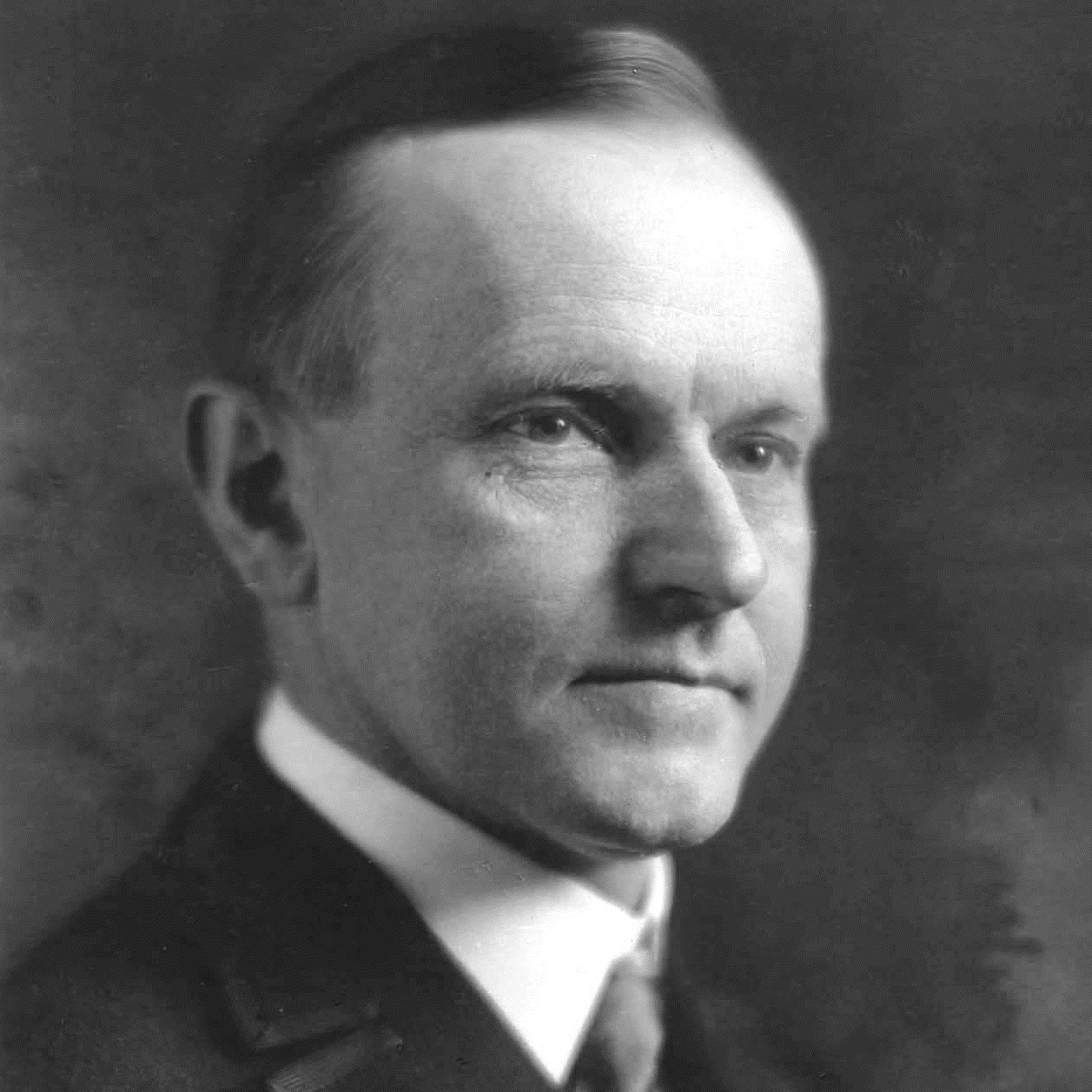 Una alfombra de regalo tejida por huérfanos armenios está en un ...